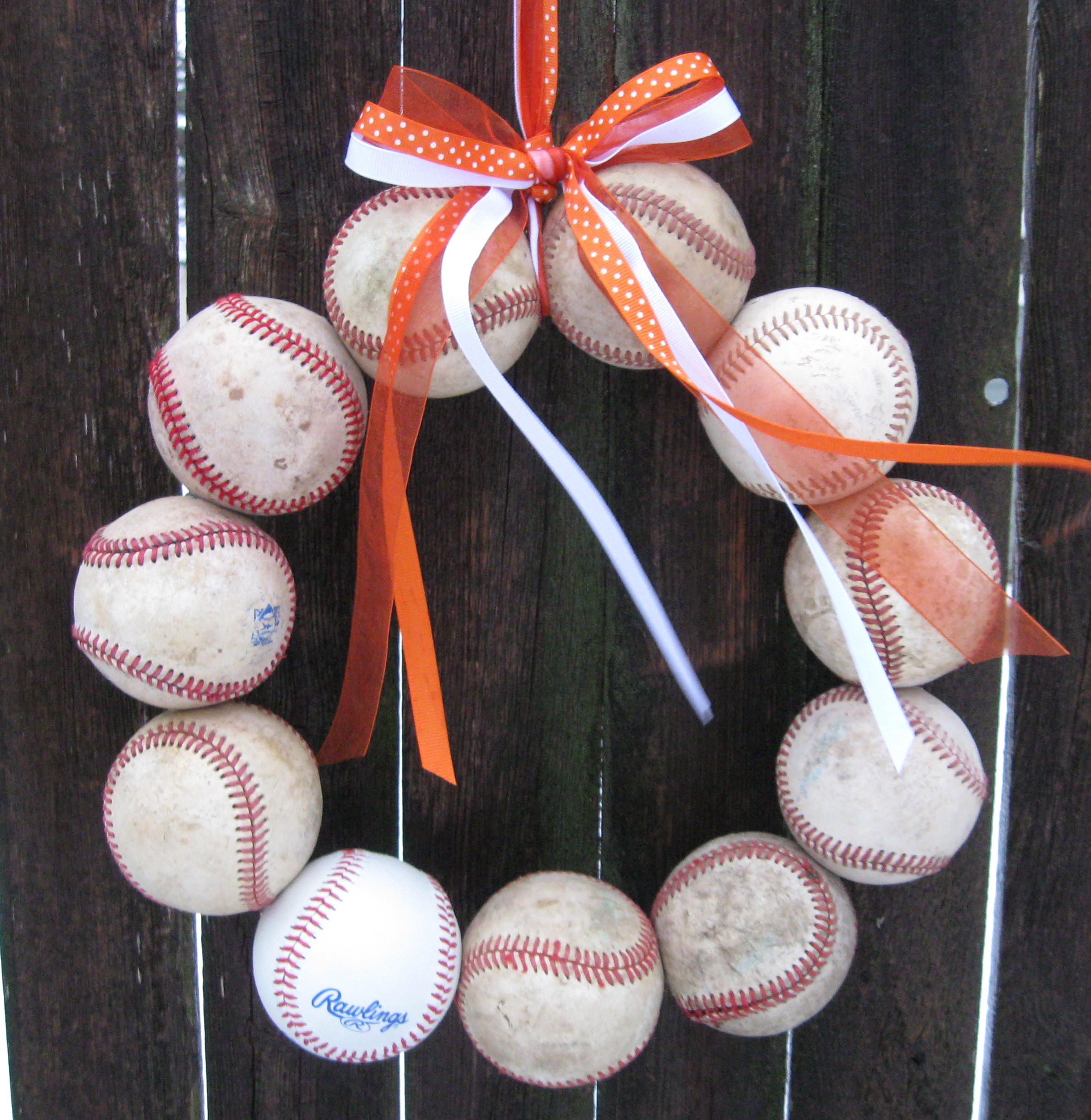 Baseball Love Wreath - Three Ribbons, No Letter on Luulla
